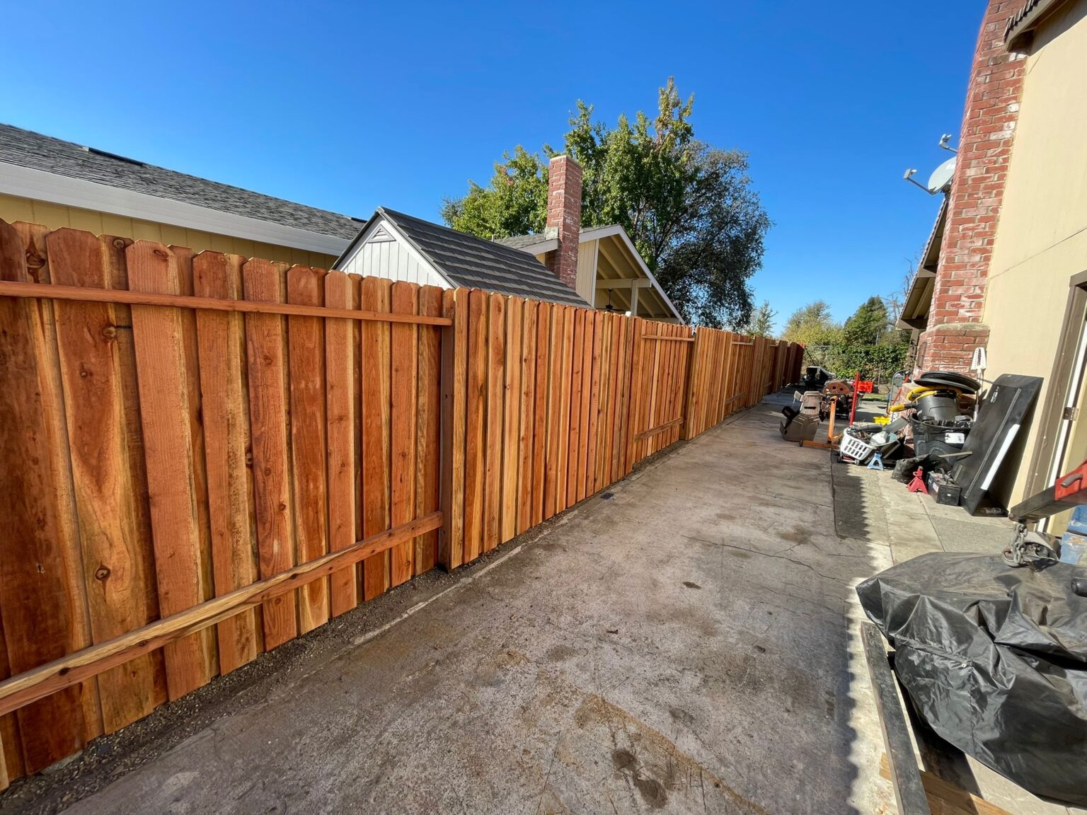 Louvered Fences in Sacramento, CA | Fantastic Fence